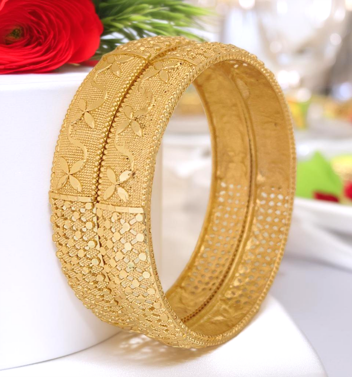 Jewels Kafe Gold Plated Bangle Set